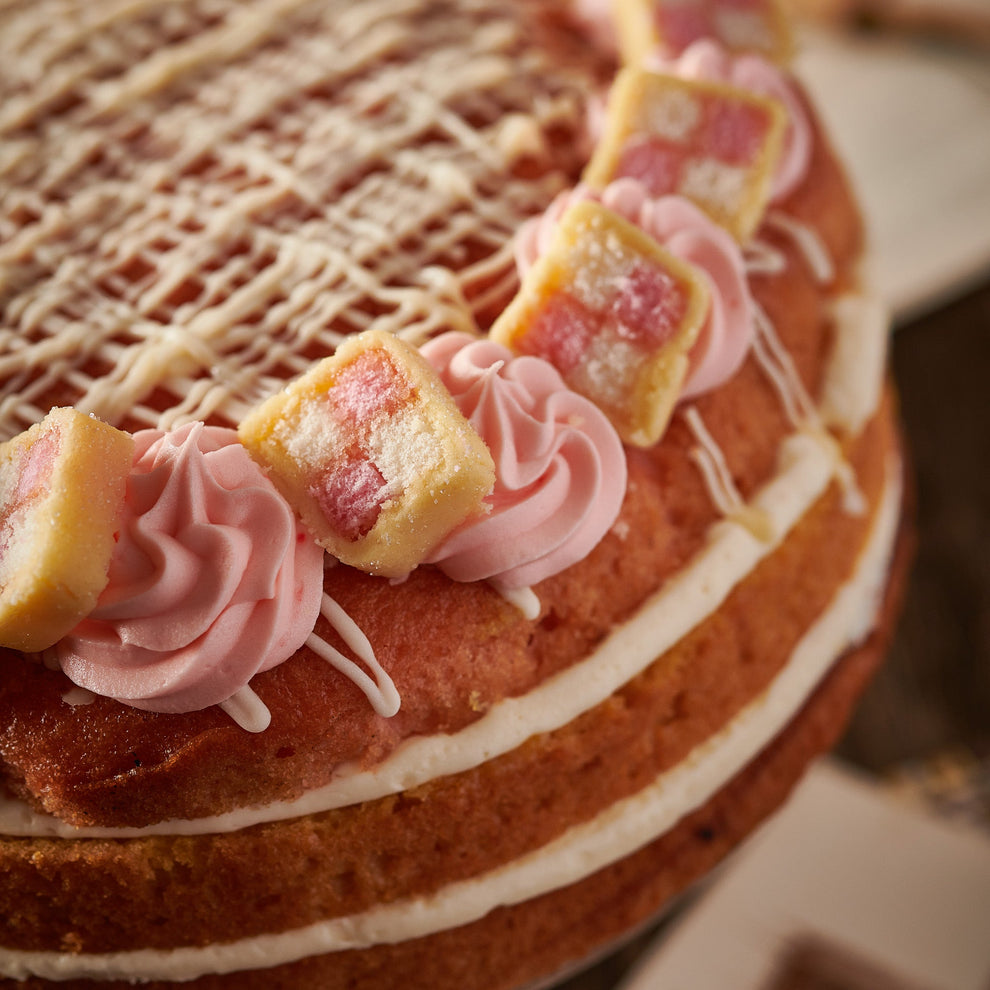 Battenberg Cake (14 Portions) – The Original Cake Company
