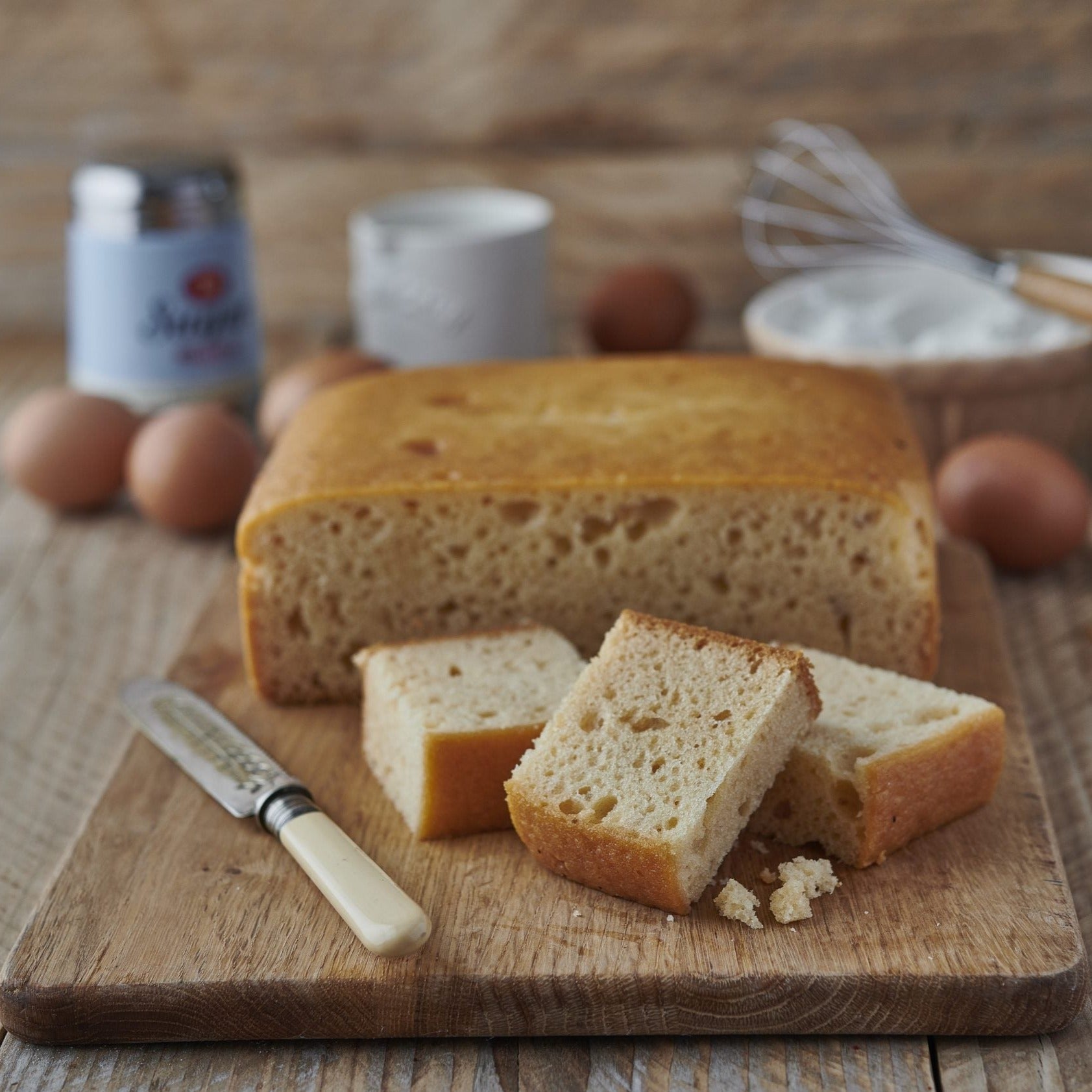 Vanilla Cake- Square- Ready To Decorate – The Original Cake Company